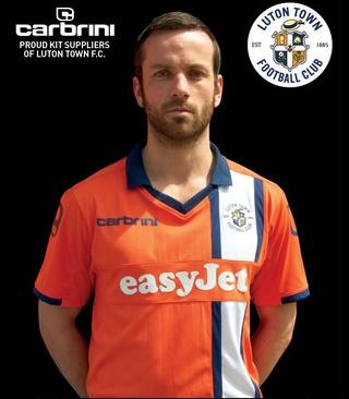 New Luton Town Kits 11-12 Luton Home & Away Shirts 2011-12 Carbrini ...