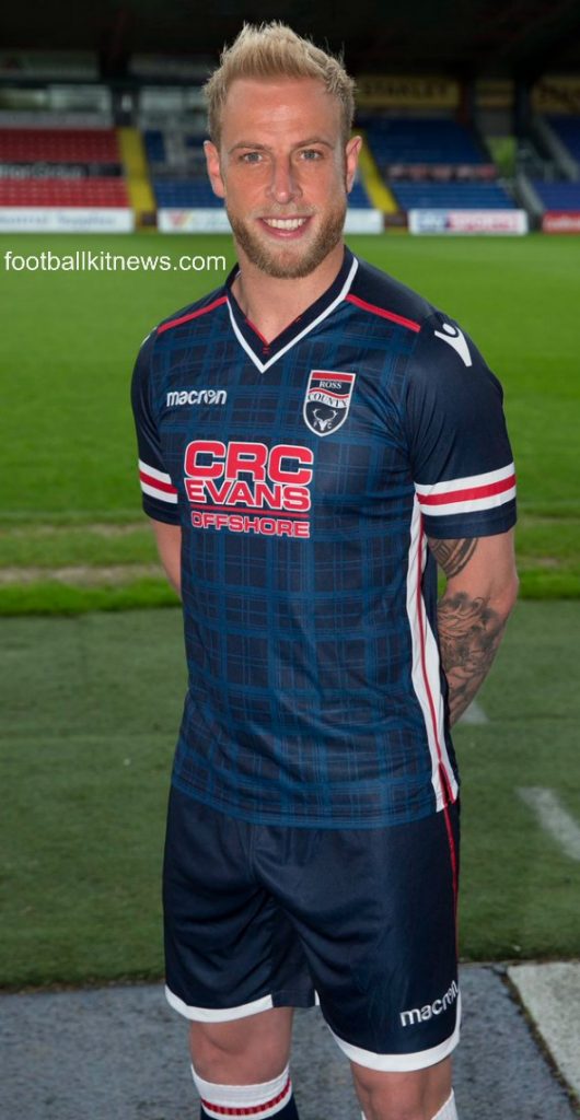 New Ross County FC Strip 17-18 | Macron RCFC Home Kit 2017-18 ...