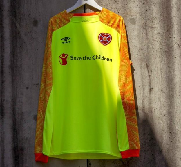 New Hearts Strip 2018-2019 | Umbro HMFC Home Kit 18-19 | Football Kit News