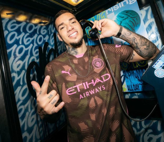 New Man City GK Kits 2024-25 | Puma Brown & Orange Goalkeeper Shirts ...